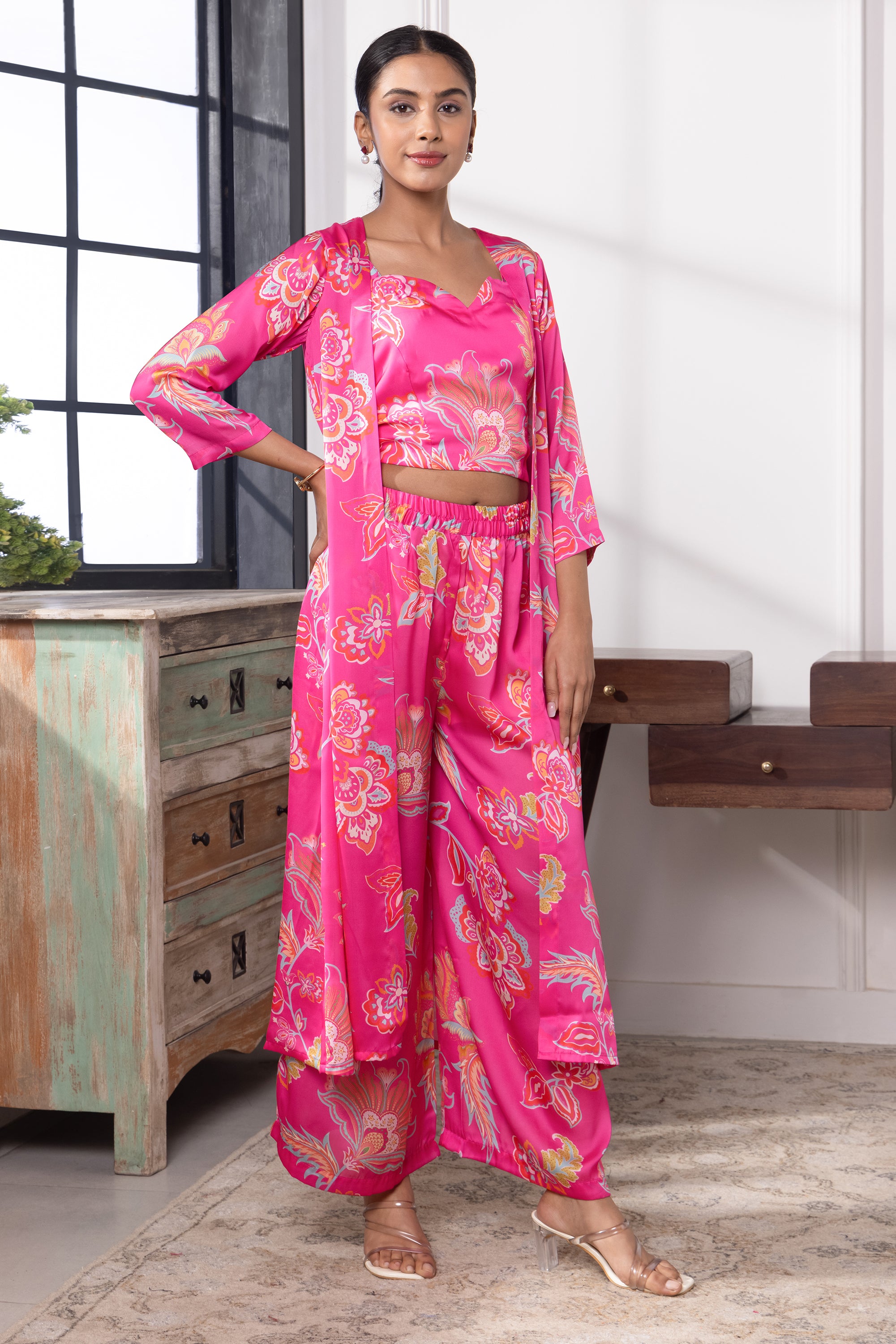 Evelyn Pink Silk Cape Set